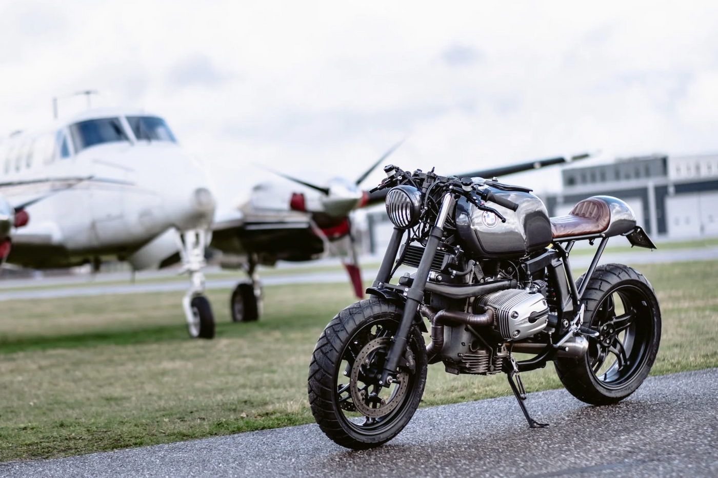 The most beautiful 2004 bmw R1100S Cafe Racer - REM
