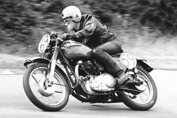 What's a cafe racer? - REM