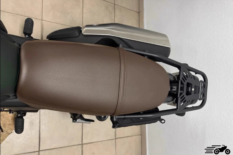 Honda SCL500 luggage rack box mount - REM