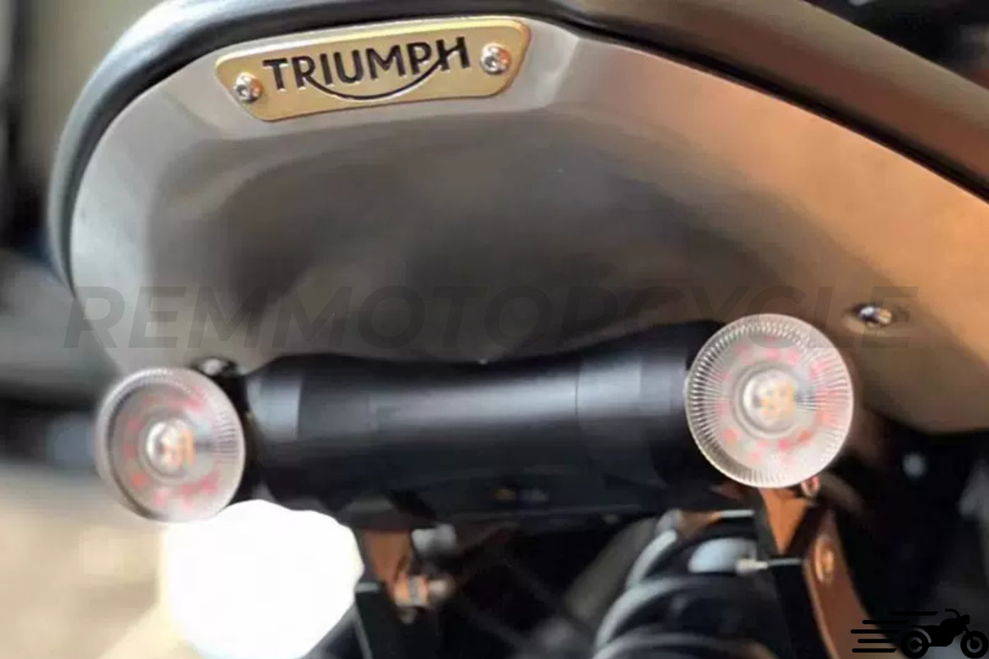 Triumph Bobber 3 IN 1 LED kit - REM