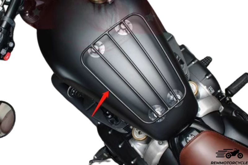 Triumph Bobber Tank Luggage Rack - REM