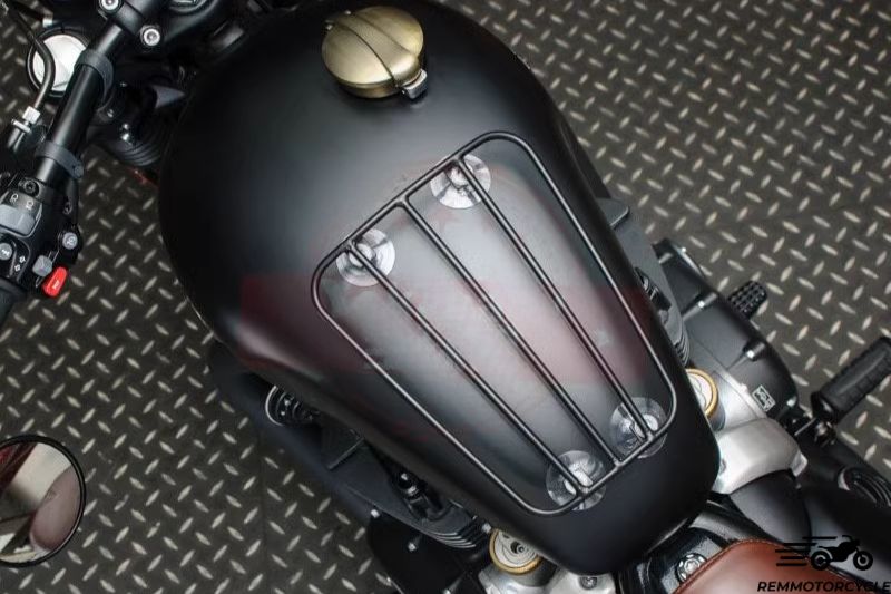 Triumph Bobber Tank Luggage Rack - REM